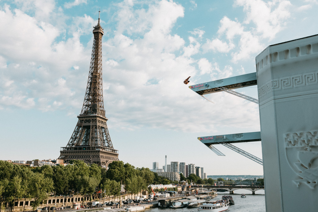 Red Bull Cliff Diving Paris - La Clef Production